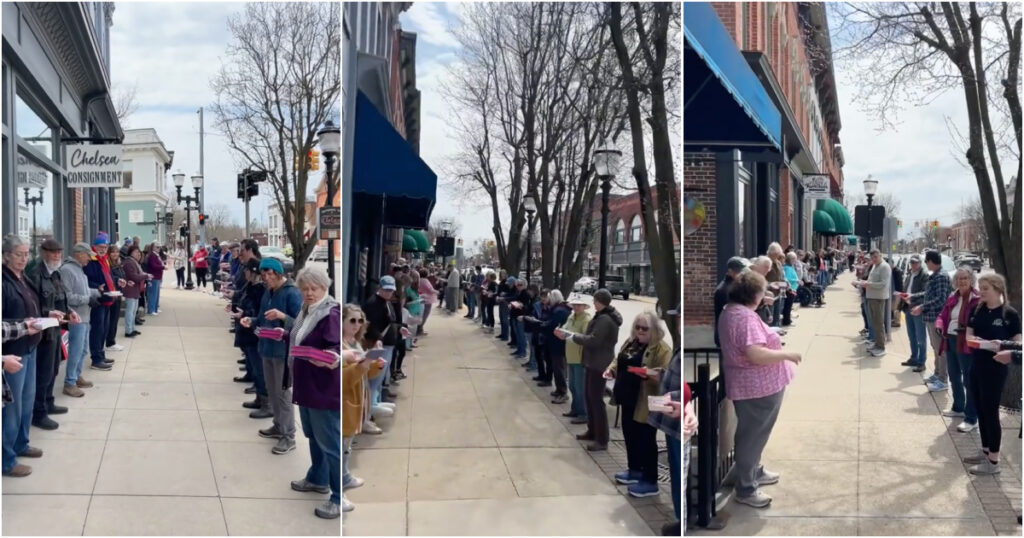 Livraria pediu ajuda nas mudanças… e apareceu uma multidão pronta a ajudar